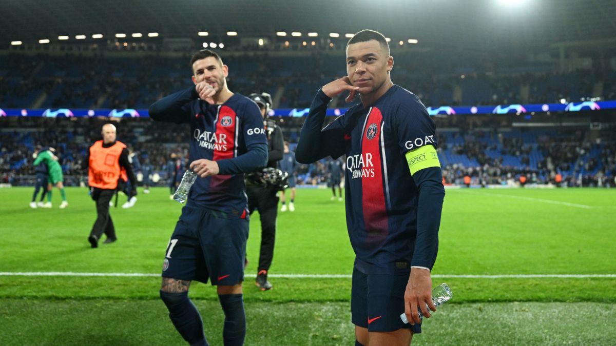 Photo: Mbappe Shows Off New Hairstyle Ahead of Lorient Fixture - PSG Talk