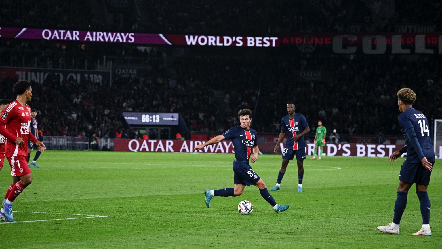 PSG Ace Ranks Above Cole Palmer, Lamine Yamal in Chances Stat