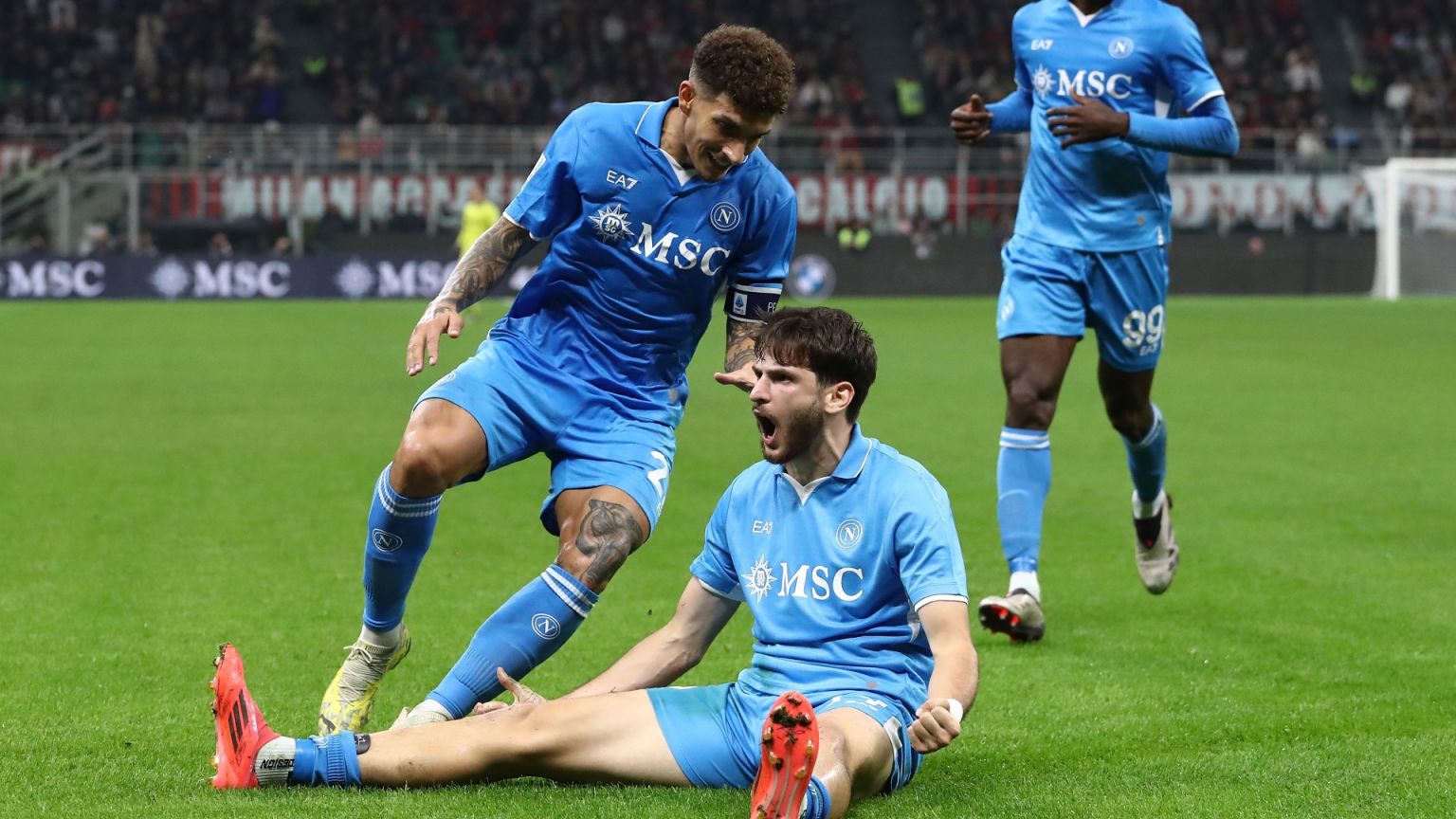 Man Utd Willing to Pursue Barcelona, PSG Target to Replace Rashford