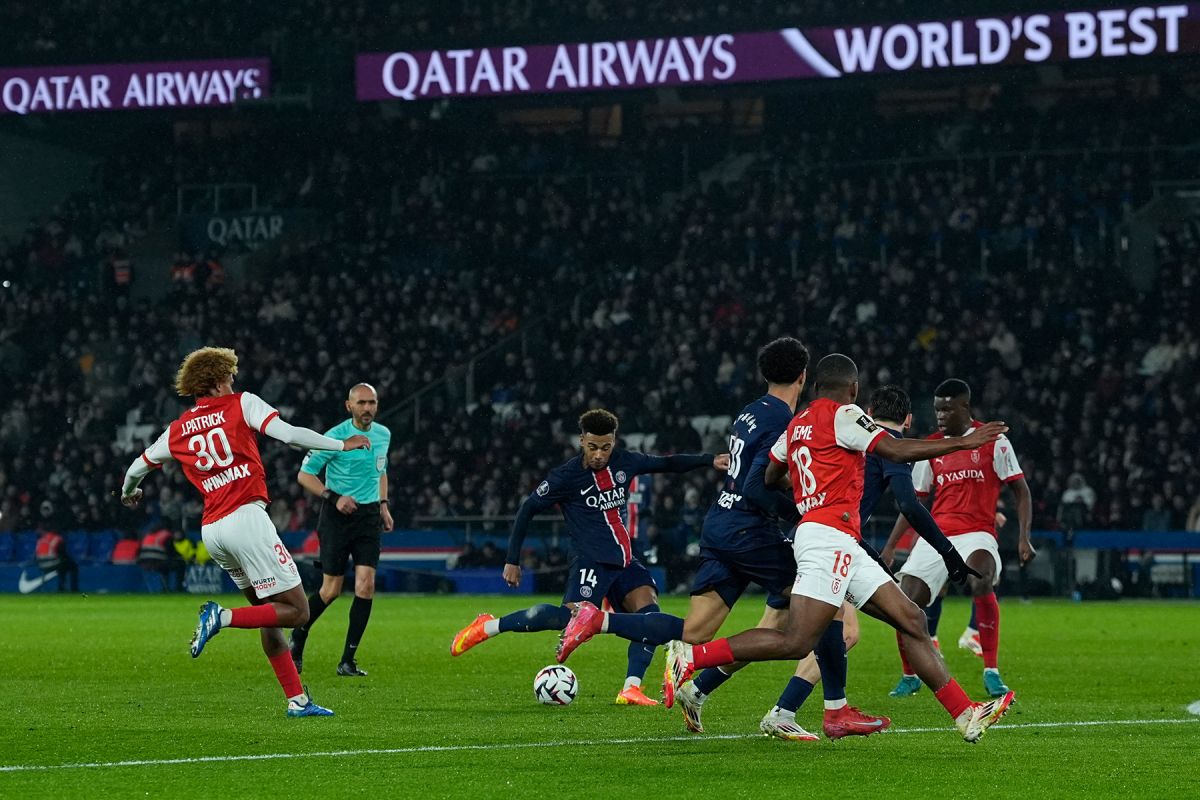PSG Talking Podcast: Manchester City Triumph, Kvara's Debut, and High ...