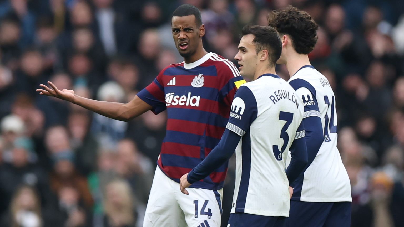 Michael Owen Offers Newcastle Bold Advice Regarding Barca, PSG Target