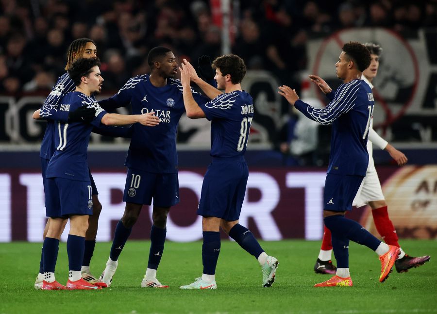 Arne Slot Reacts as Liverpool Draw PSG in Round of 16