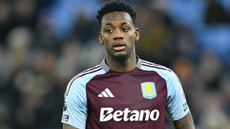 West Ham, PSG Target Defended for Leaving Aston Villa to Join Al-Nassr West Ham, PSG Target Defended for Leaving Aston Villa to Join Al-Nassr
