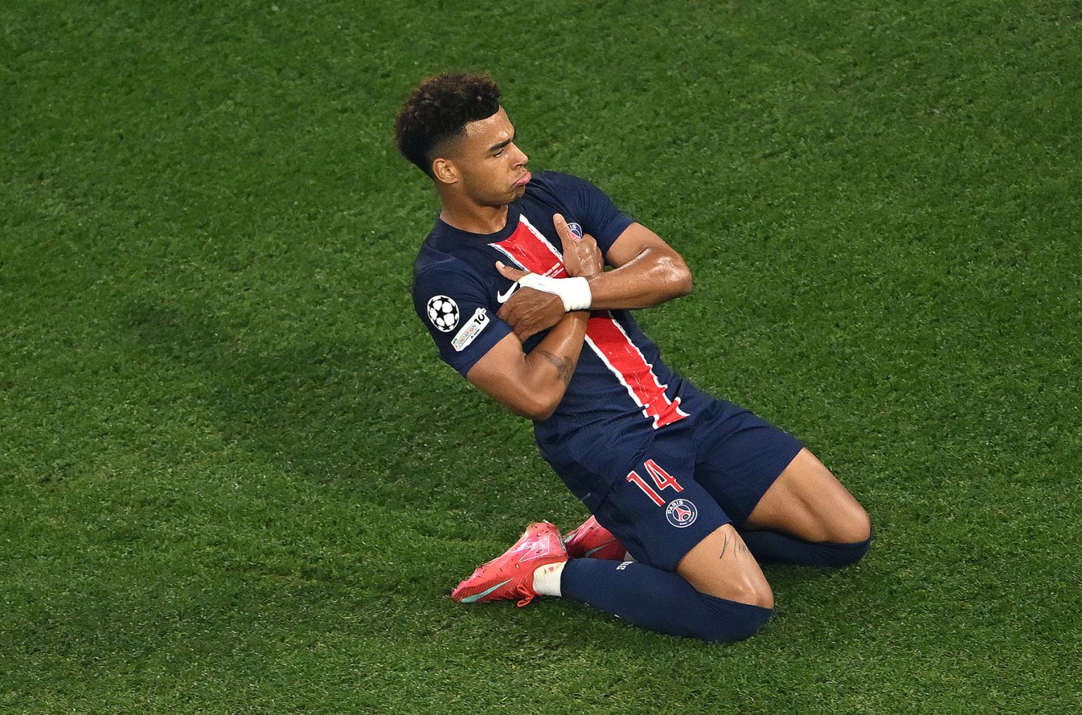 Desire Doue Ranks Second Behind Lamine Yamal in Notable Stat